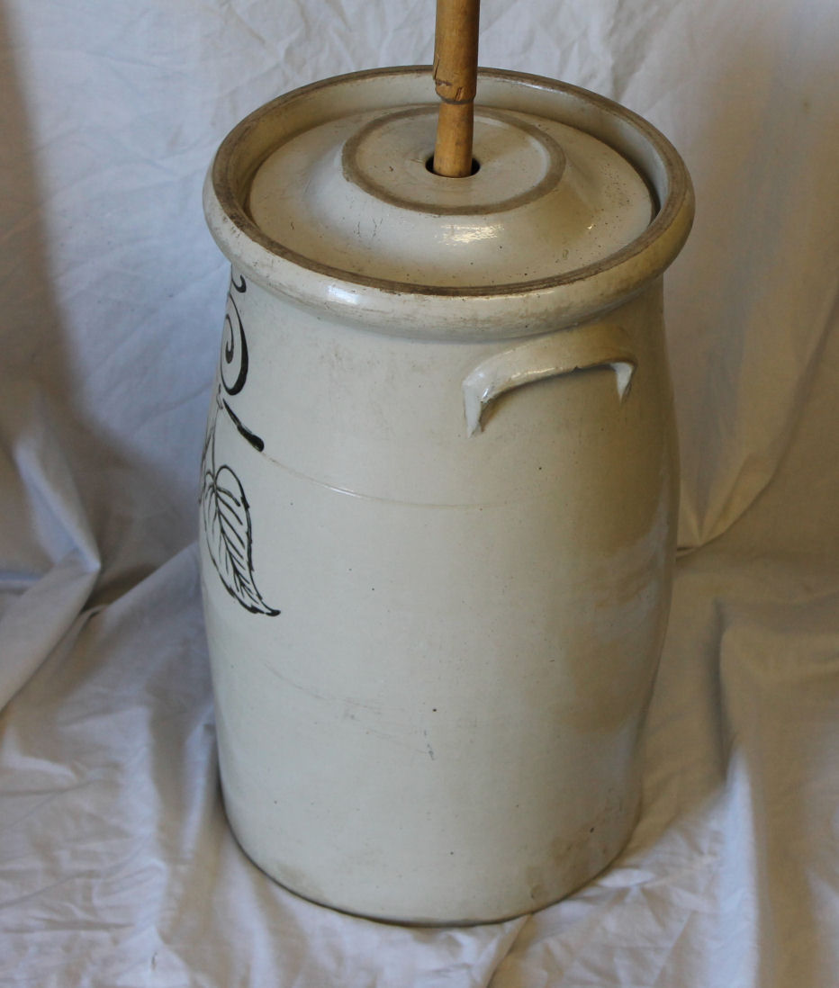 Bargain John's Antiques | Red Wing 5 gallon hand thrown butter Churn ...
