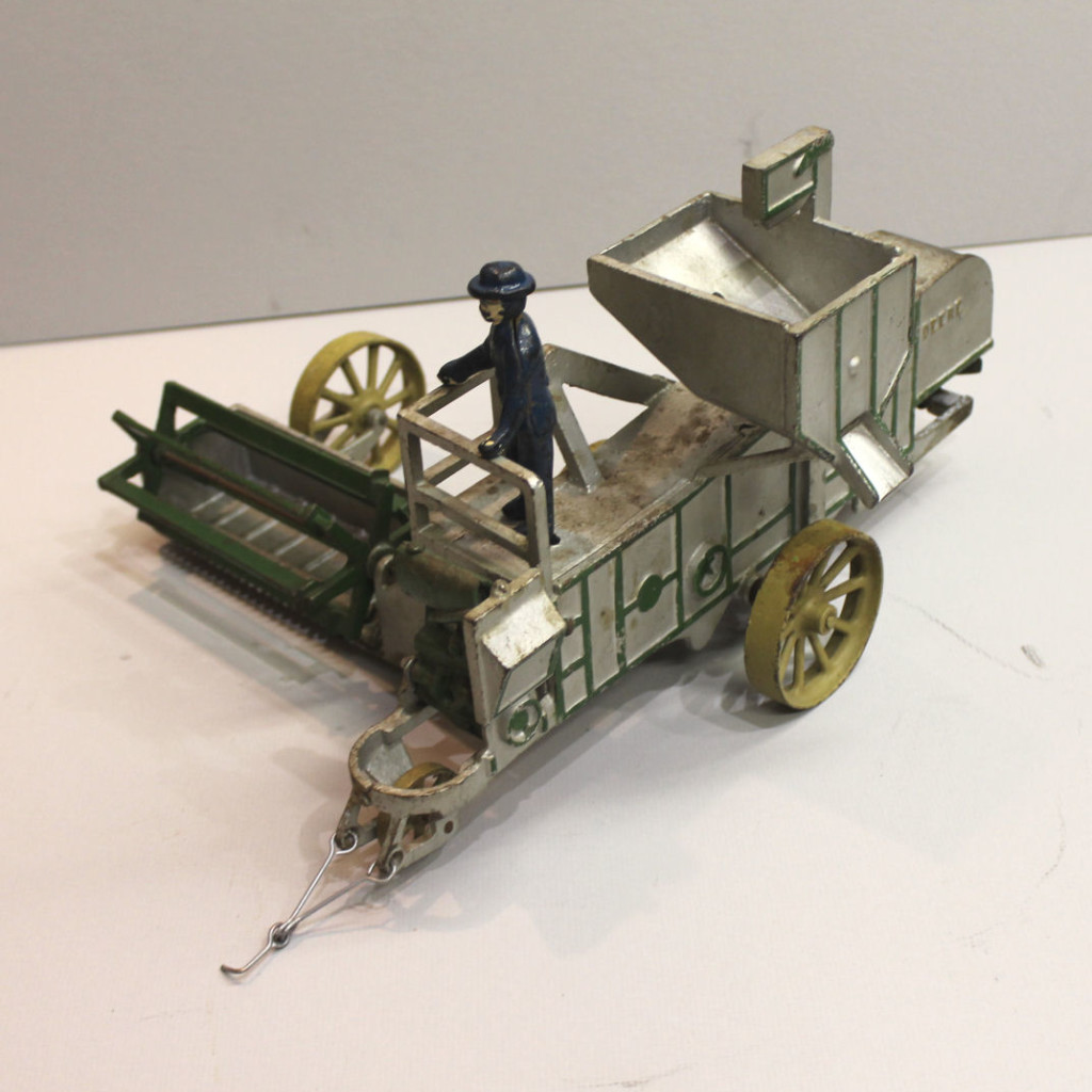 Bargain John's Antiques | Cast Iron Toy John Deere Combine - Vindex ...