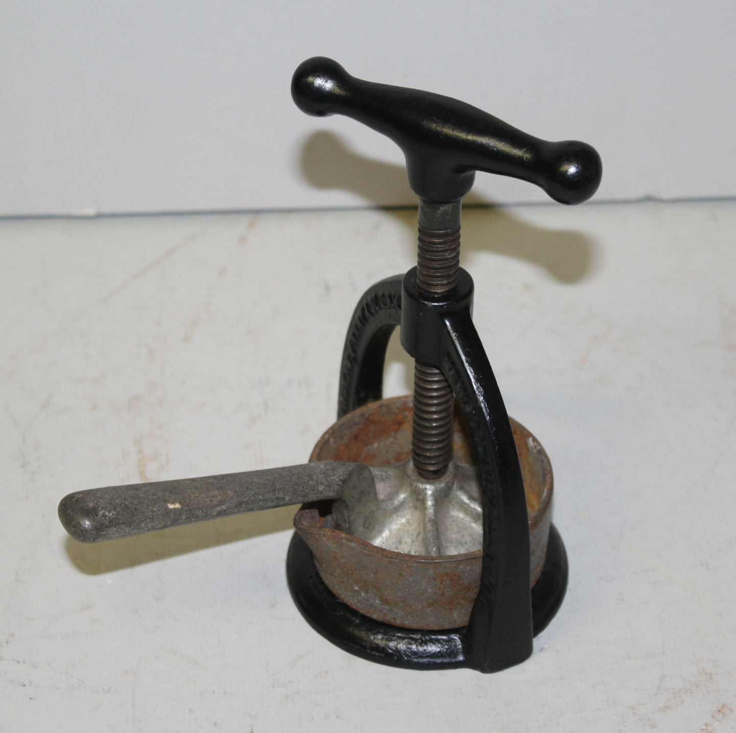 Bargain John's Antiques | Antique Cast Iron Meat - Juice Press ... Bargain John's Antiques | Antique Cast Iron Meat - Juice Press ...