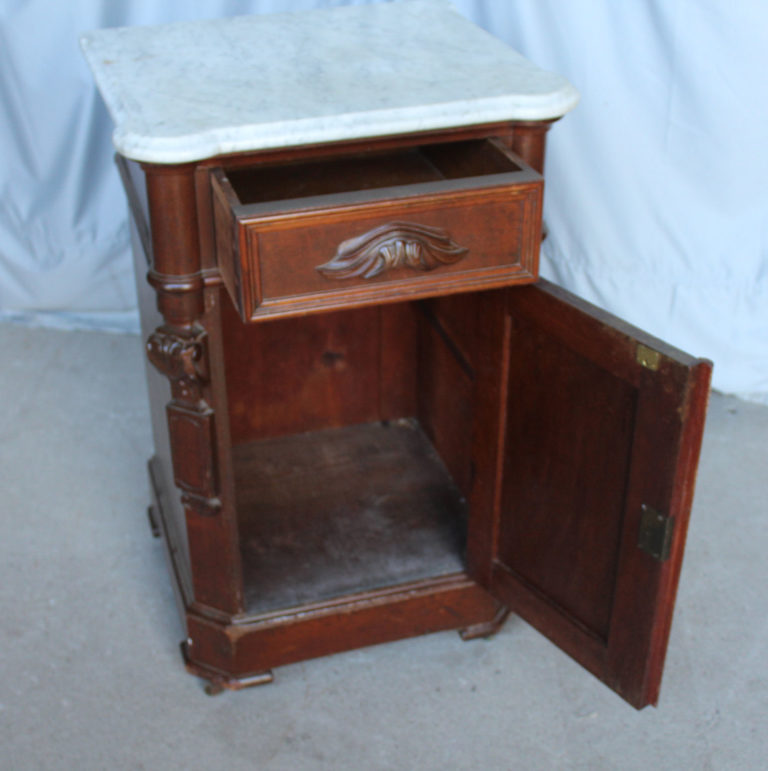 Bargain John's Antiques | Victorian American Victorian Walnut half ...