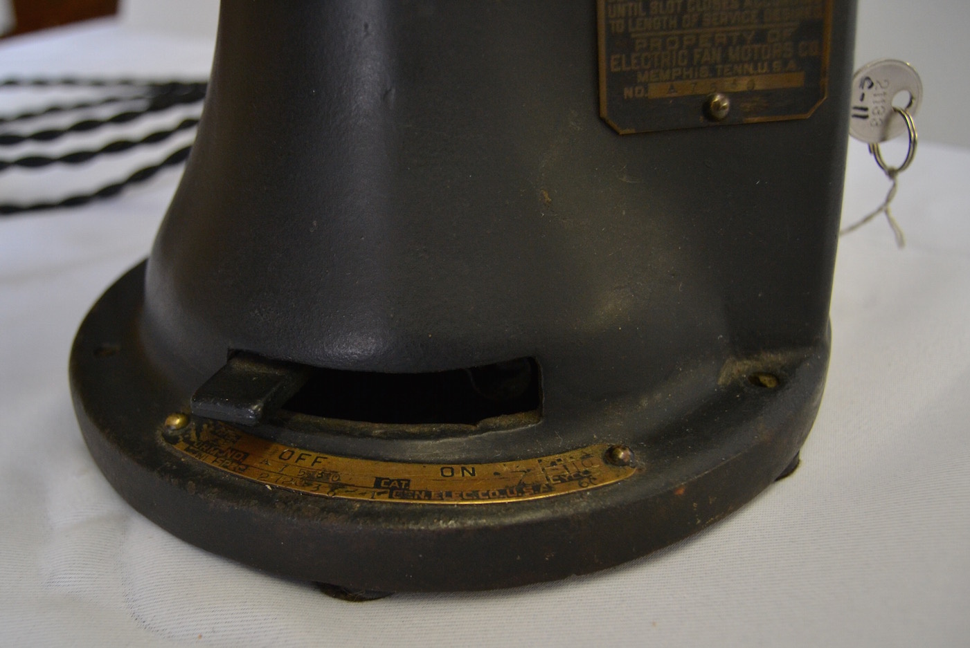 Bargain John's Antiques | Antique Brass Bladed Desk Fan - Coin Operated ...