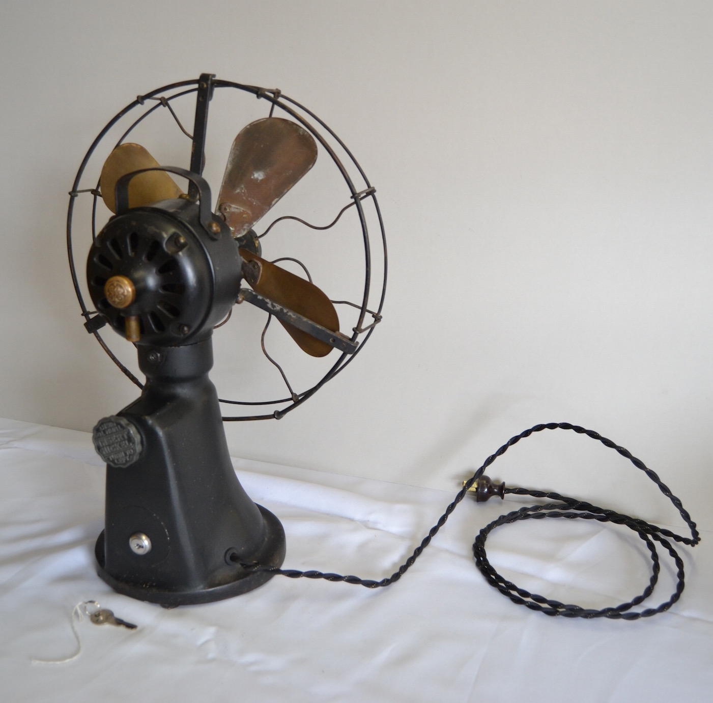 Bargain John's Antiques | Antique Brass Bladed Desk Fan - Coin Operated ...