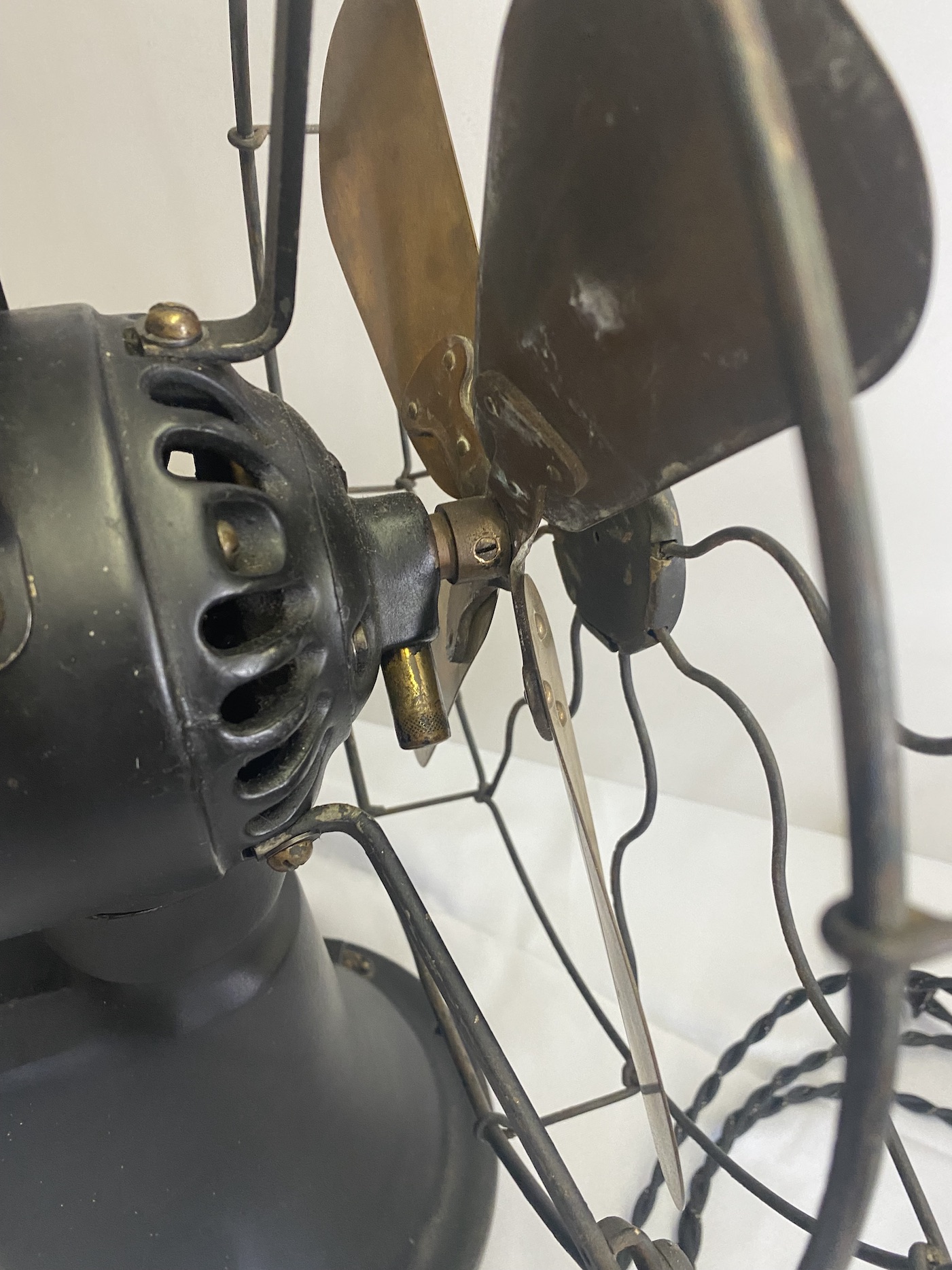 Bargain John's Antiques | Antique Brass Bladed Desk Fan - Coin Operated ...