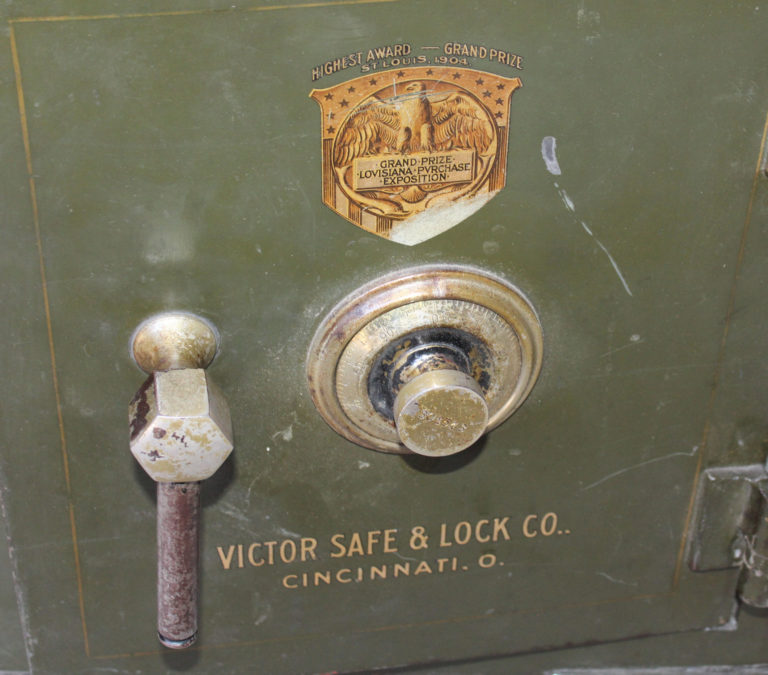 Bargain John's Antiques | Antique Victor Iron Safe and Lock Co. - green ...