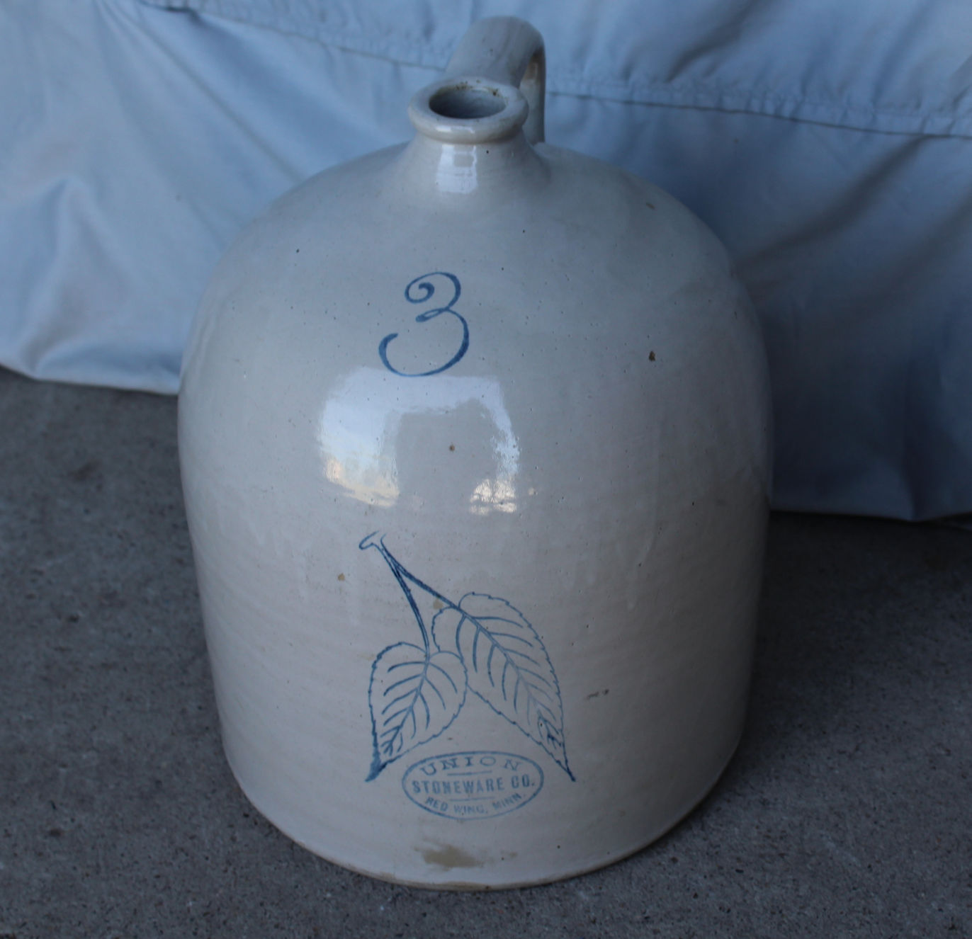 Bargain John's Antiques | Antique 3 gallon Jug Beehive Red Wing Birch ... Bargain John's Antiques | Antique 3 gallon Jug Beehive Red Wing Birch ...
