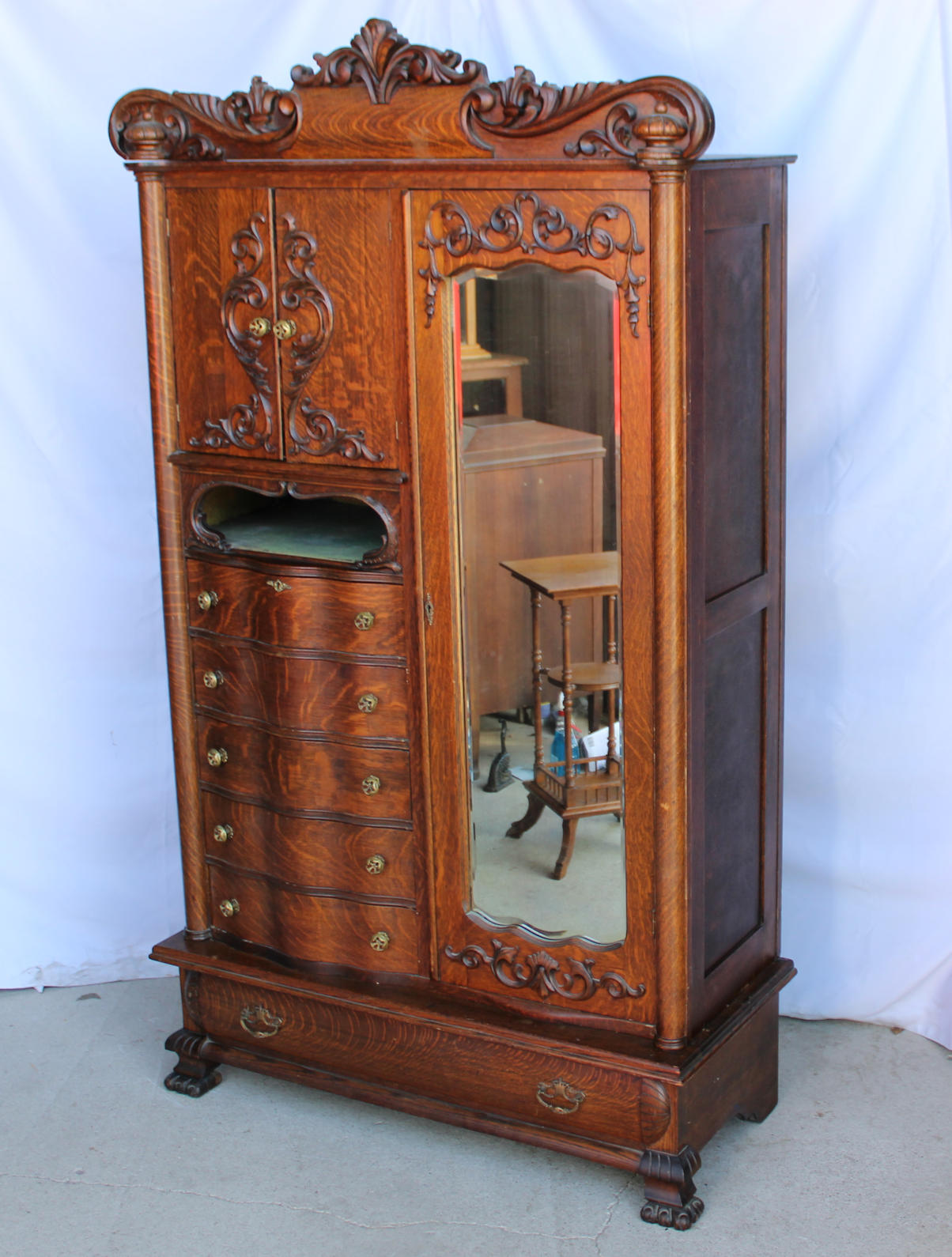 Bargain John's Antiques | Antique Quarter Sawn Oak Chifferobe ...