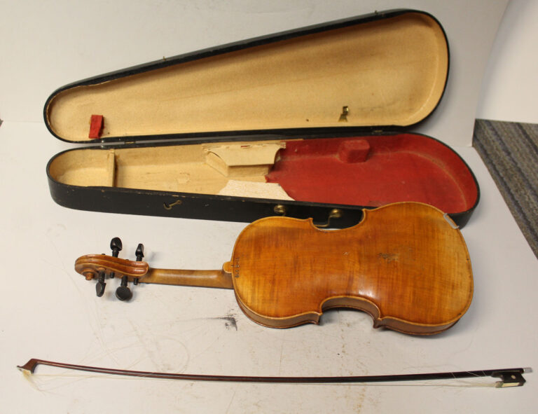 Bargain John's Antiques | Antique Wood Violin - JTL with storage case ...