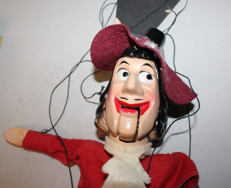Bargain John's Antiques | Captain Hook Character Marionette Puppet ...