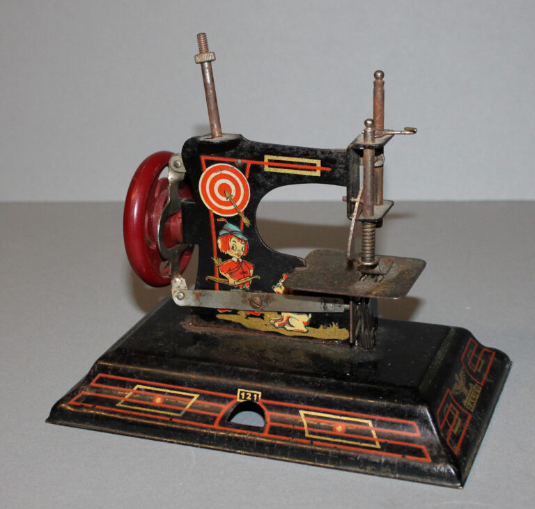 Bargain John's Antiques | Antique Toy Sewing Machine - German Casige ...