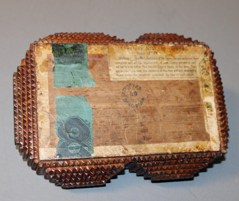 Bargain John's Antiques | Antique Folk Art Box – Primitive Tramp Art ...
